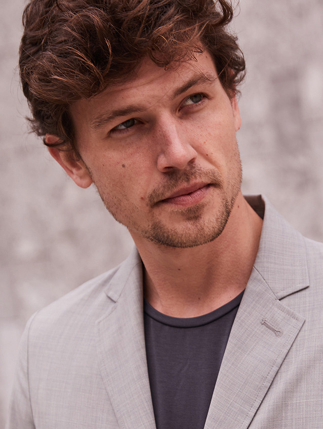 Model: Robbie | MMG Models