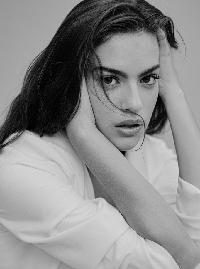 Model: Bruna | MMG Models