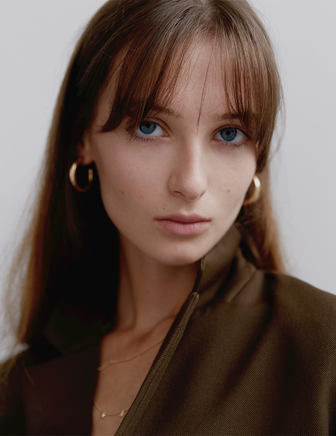 Model: Magda S | MMG Models