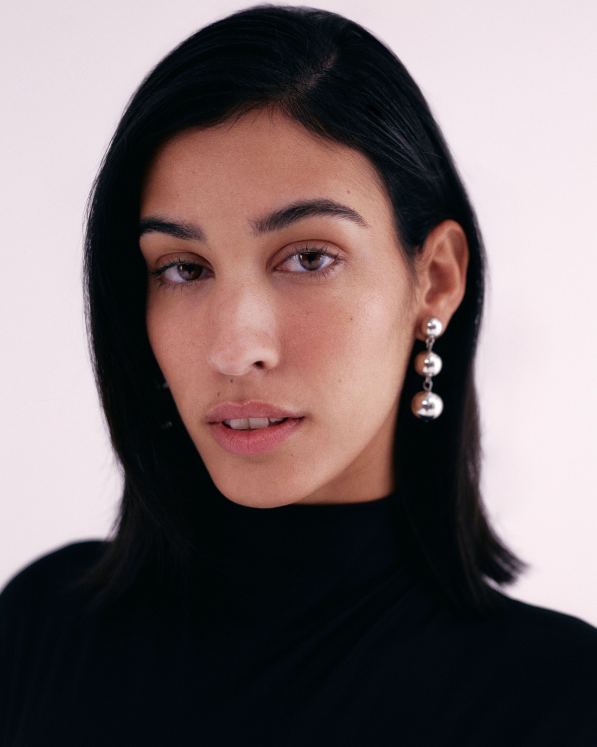 Model: Adriana | MMG Models