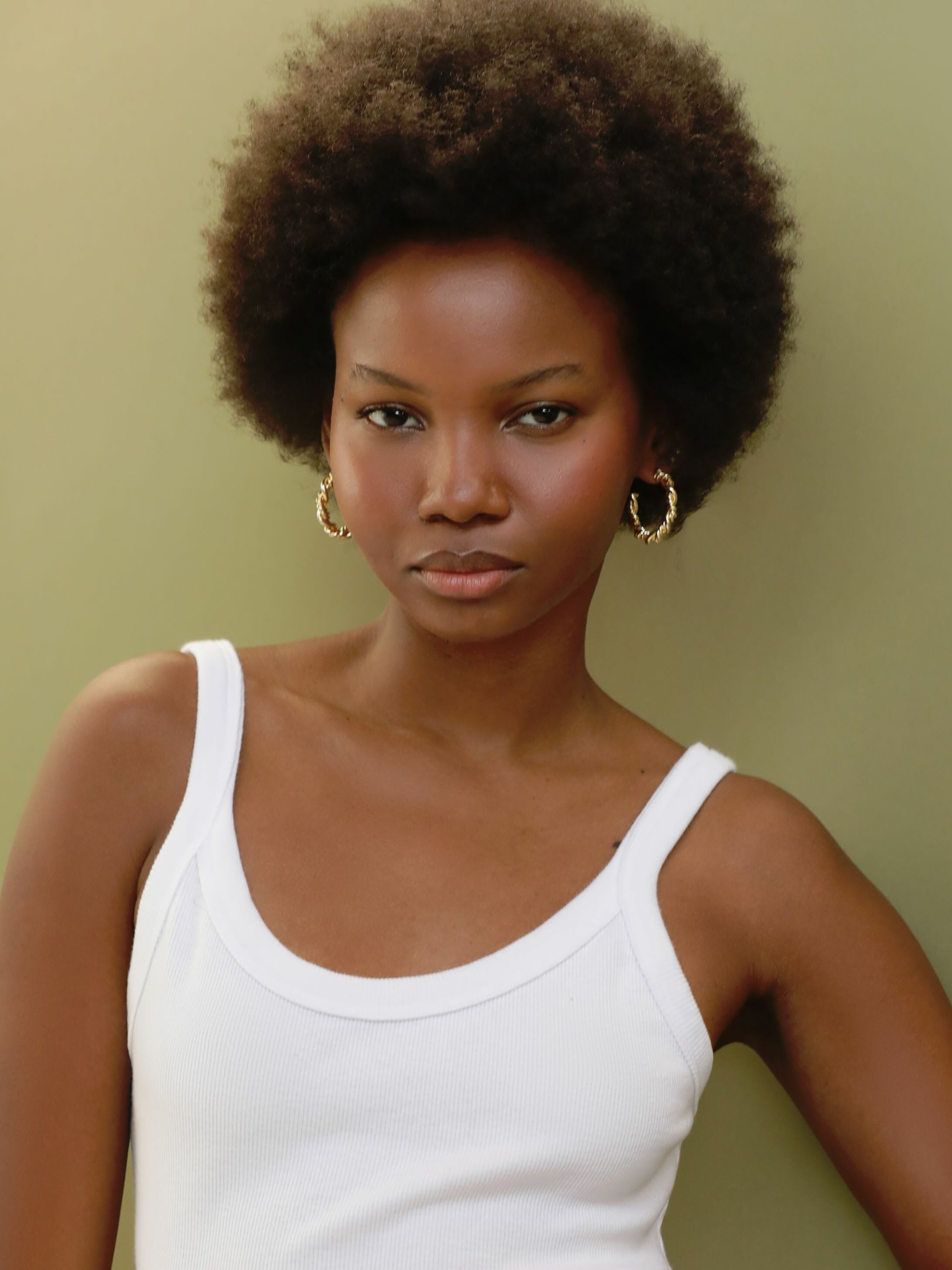 Model: Bruna D | MMG Models