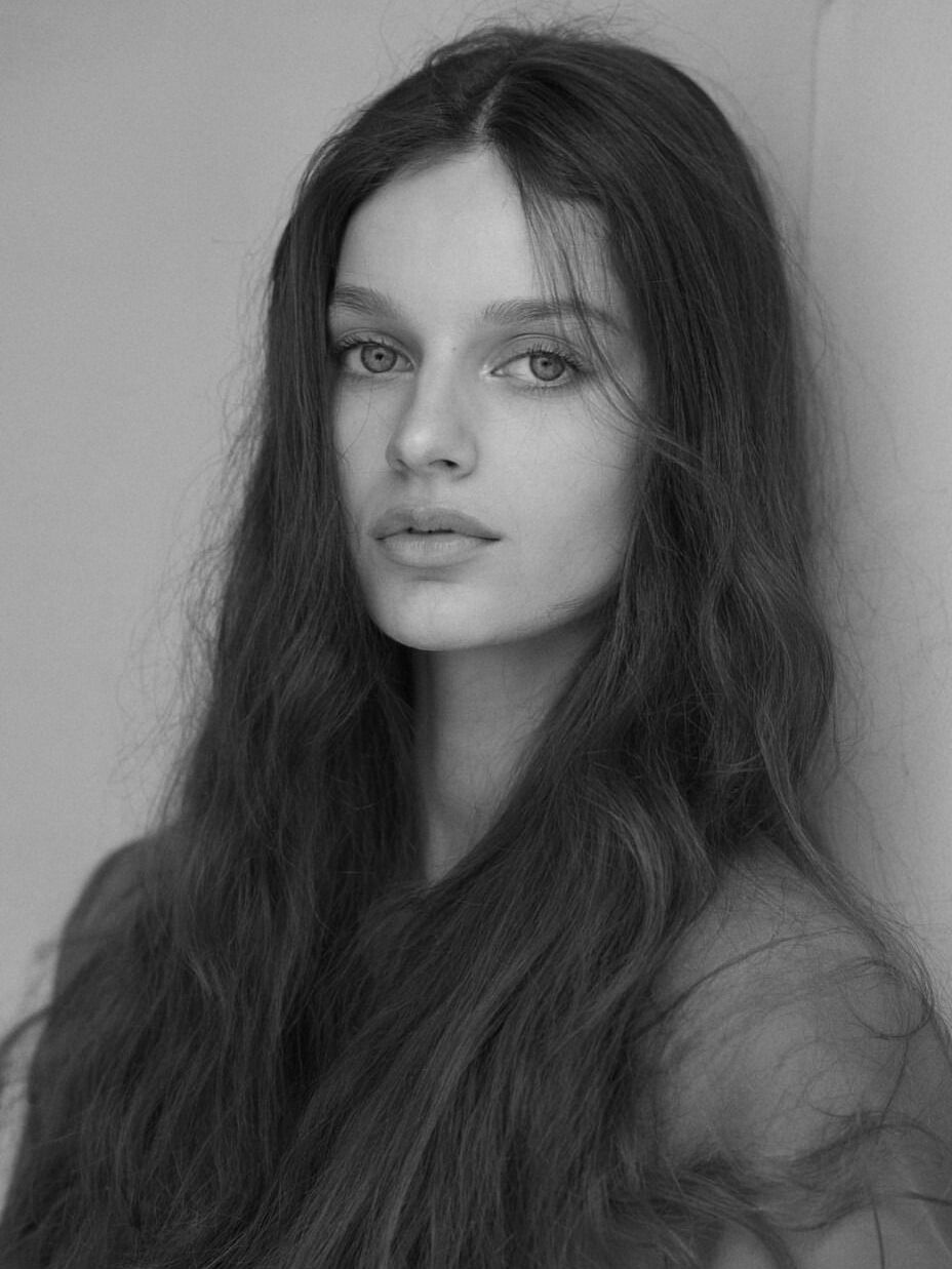 Model: Andrea | MMG Models